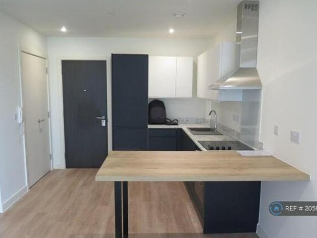 2 Bedroom Flat For Rent In Salford