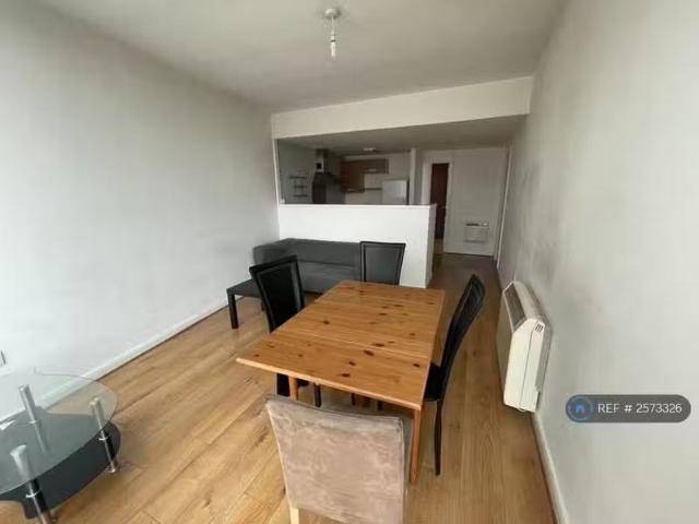 2 bedroom flat for rent in Sapphire Heights, Birmingham, B1