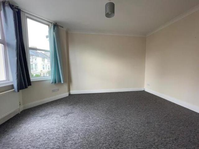 2 bedroom flat for rent in Saxon Court, 43 51 Ceylon Place, BN22