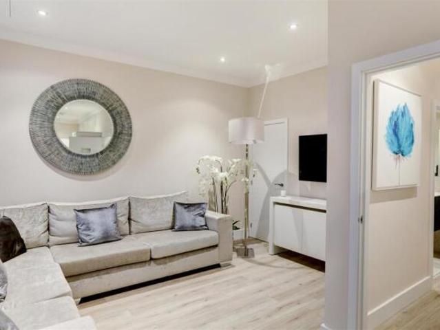 2 bedroom flat for rent in Sentinel House, Surrey Street, Norwich, NR1