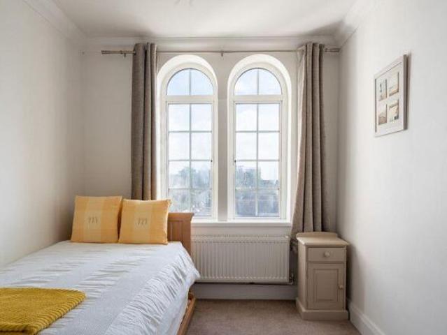 2 bedroom flat for rent in Sea Road, Boscombe, Bournemouth, BH5 1JU, BH5