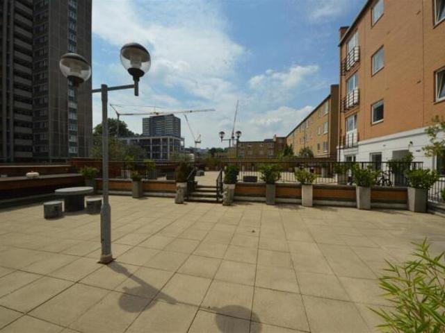 2 bedroom flat for rent in Seraph Court, 5 Moreland Street, EC1V