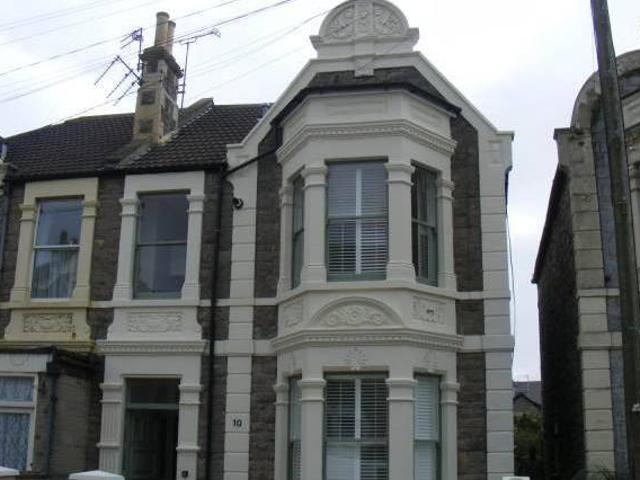2 bedroom flat for rent in Severn Road WestonsuperMare North Somerset BS23