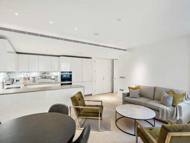 2 bedroom flat for rent in Seymour Street, Marylebone, London W1H