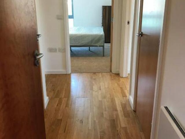 2 bedroom flat for rent in Skinner Lane, Leeds, West Yorkshire, LS7