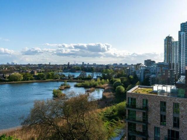 2 bedroom flat for rent in Skylark Point, Woodberry Down, London, N4