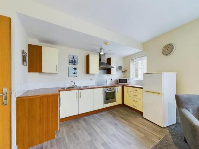 2 bedroom flat for rent in Shot Tower Close, Chester, CH1