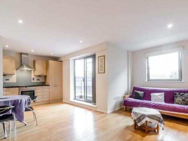 2 Bedroom Flat For Rent In Shadwell, London