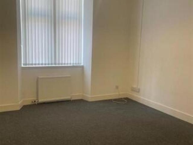 2 bedroom flat for rent in Shettleston Road, G32