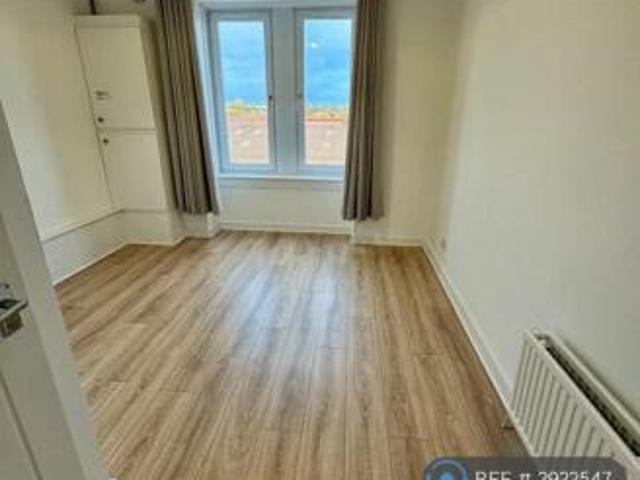 2 bedroom flat for rent in Shettleston Road, Glasgow, G32