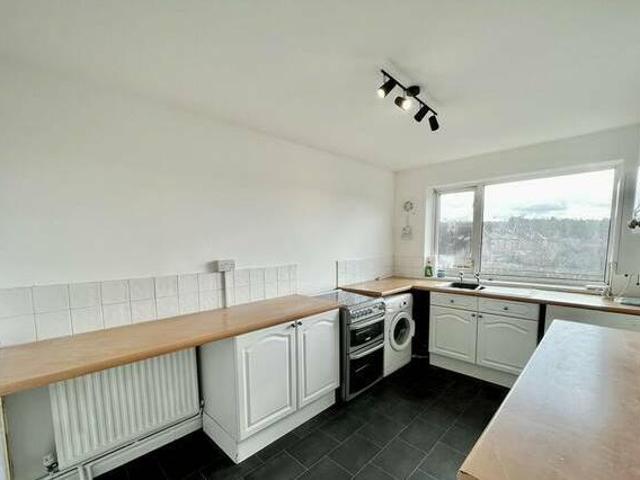 2 bedroom flat for rent in Shelford Road Radcliffeontrent NG12