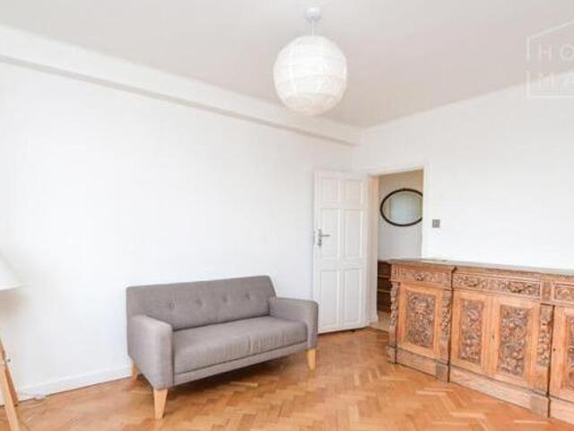 2 Bedroom Flat For Rent In Shepherds Bush