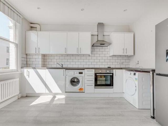 2 bedroom flat for rent in Sherbrooke Road, Fulham, SW6