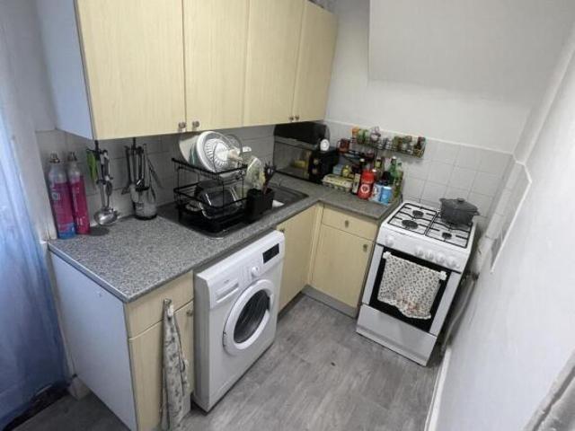 2 bedroom flat for rent in Sheringham Avenue, Manor Park, London, E12