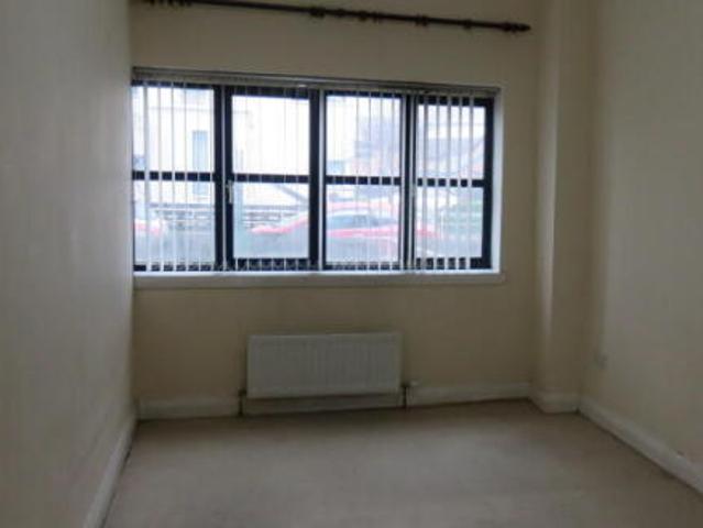 2 bedroom flat for rent in Shieldhall Road, Glasgow, G51