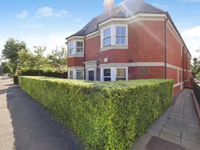 2 bedroom flat for rent in Shipston Road, Central, Stratford u.