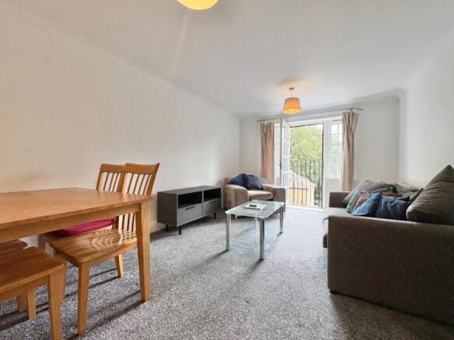 2 bedroom flat for rent in Shiredene, 1 Shire Oak Road, Headingley, Leeds, LS6
