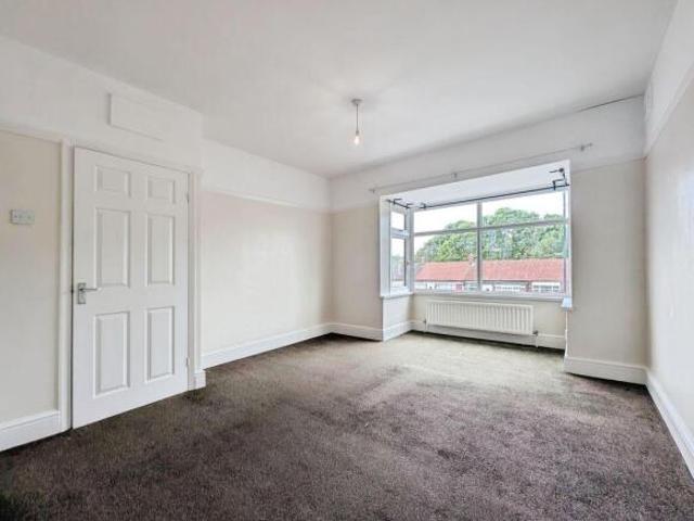 2 bedroom flat for rent in Silver Lonnen, Fenham, Newcastle Upon Tyne, NE5