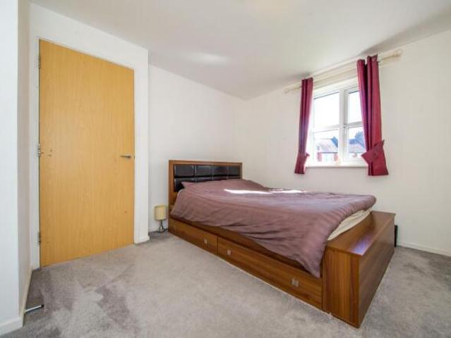 2 bedroom flat for rent in Somerset Hall, Creighton Road, Tottenham N17