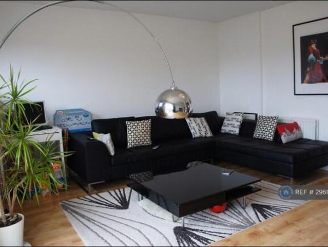 2 bedroom flat for rent in Somerville Apartments, London, N4