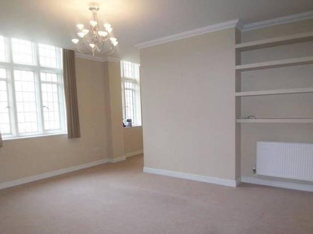 2 bedroom flat for rent in South Wing Fairfield Hall SG5