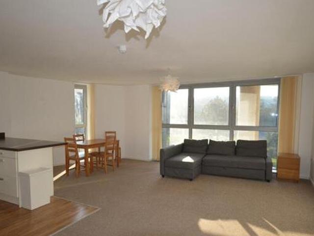 2 Bedroom Flat For Rent In South Yorkshire, Uk