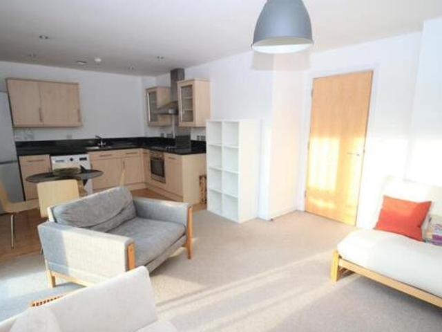 2 Bedroom Flat For Rent In South Yorkshire, Uk