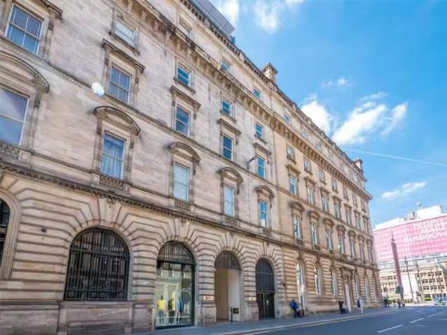 2 bedroom flat for rent in South Frederick Street, GPO Buildin.