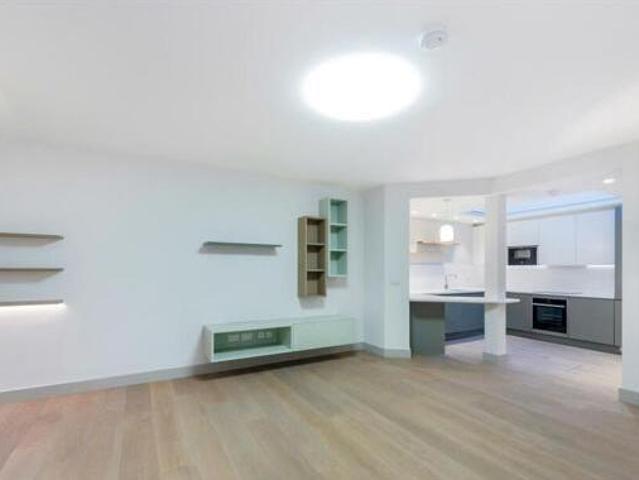 2 Bedroom Flat For Rent In South Kensington, London
