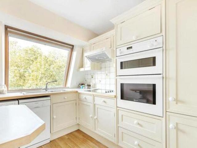 2 Bedroom Flat For Rent In South Kensington, London