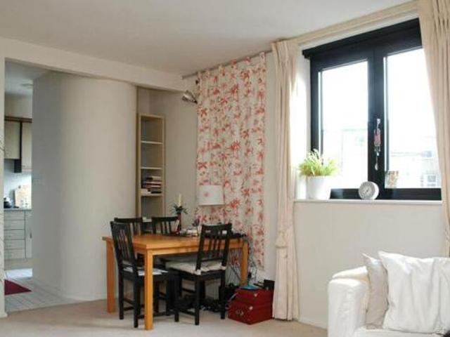 2 Bedroom Flat For Rent In South Kensington, London