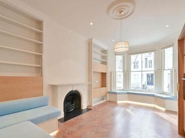 2 Bedroom Flat For Rent In South Kensington, London
