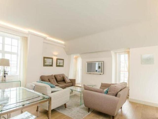 2 Bedroom Flat For Rent In South Kensington, London