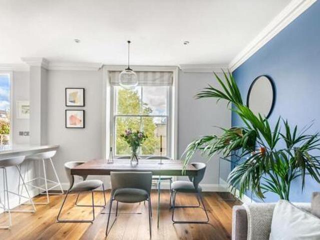 2 Bedroom Flat For Rent In South Kensington, London
