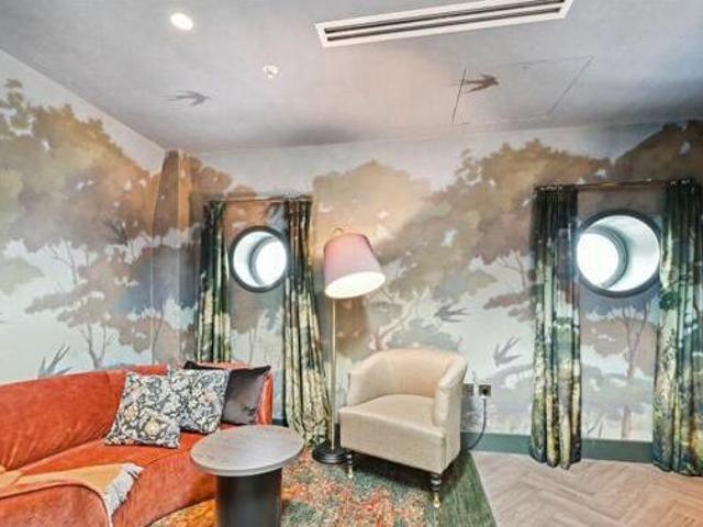 2 Bedroom Flat For Rent In South Kensington