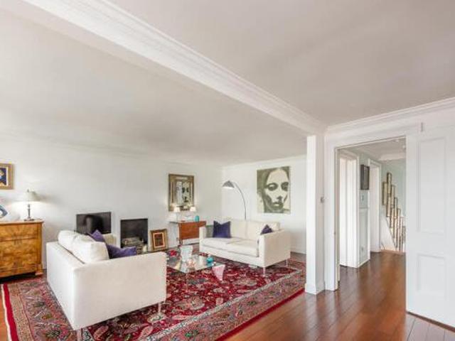 2 Bedroom Flat For Rent In South Kensington