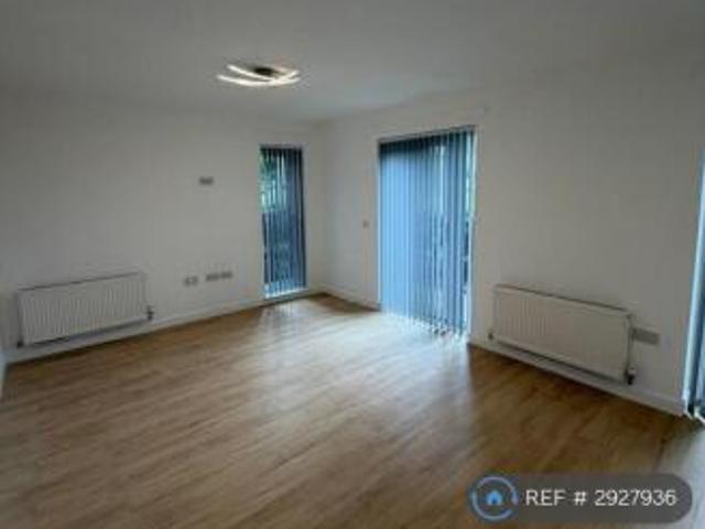 2 bedroom flat for rent in South Portland Street, Glasgow, G5