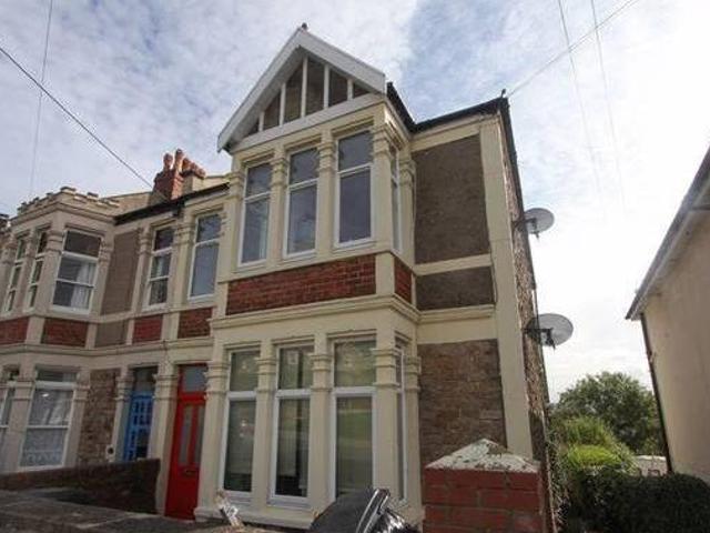 2 bedroom flat for rent in South Road Bristol BS20
