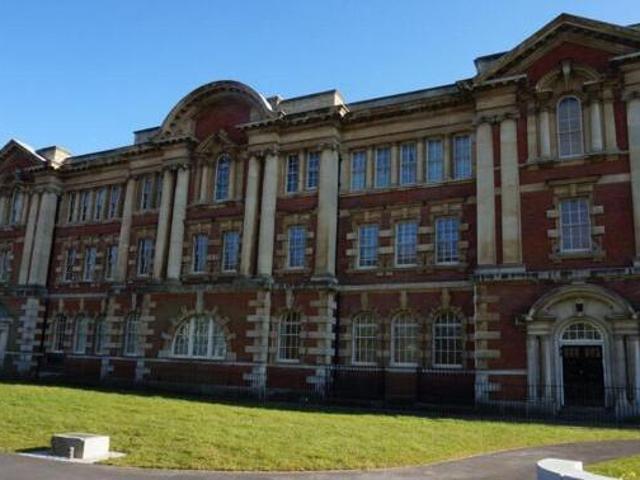 2 Bedroom Flat For Rent In Southampton