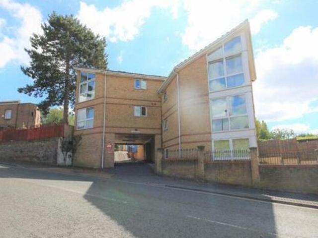 2 Bedroom Flat For Rent In Southampton, Hampshire