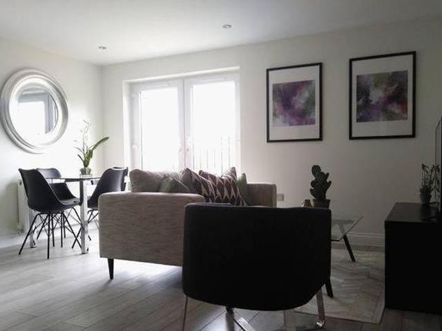 2 bedroom flat for rent in Southend Road StanfordLeHope SS17