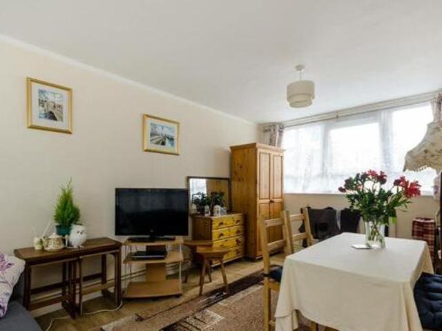 2 Bedroom Flat For Rent In Southfields, London