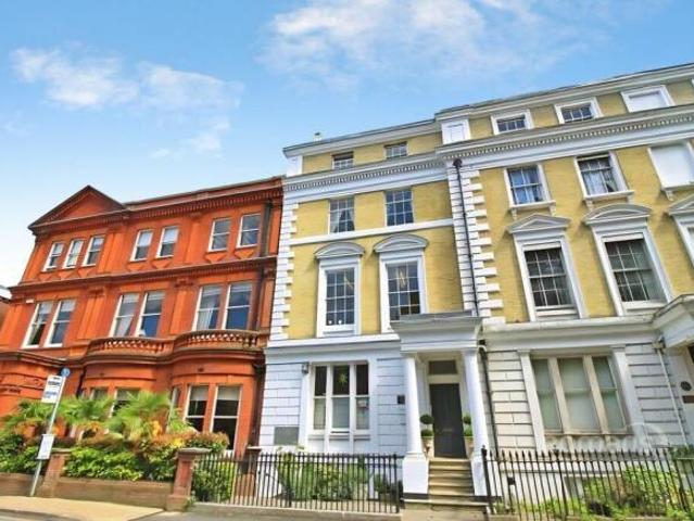 2 bedroom flat for rent in Southgate Street, Winchester, SO23