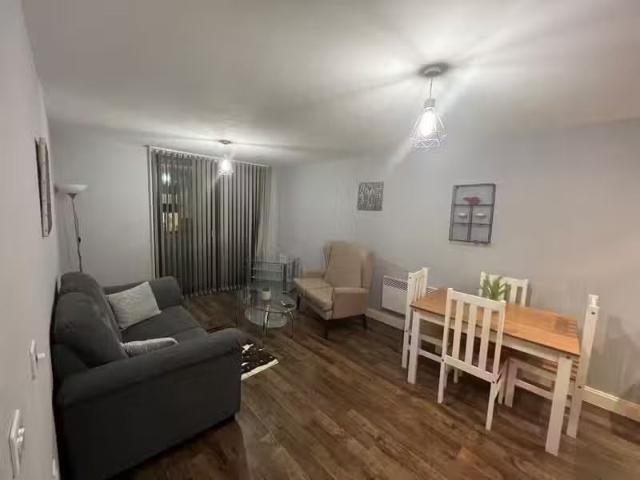 2 bedroom flat for rent in Southside Development, City Centre.