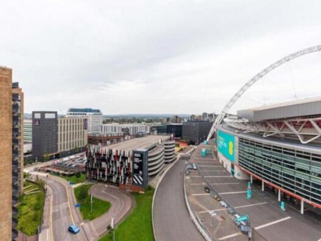 2 bedroom flat for rent in Southway, Wembley HA9