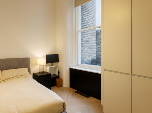 2 bedroom flat for rent in Southwell Gardens, South Kensington SW7