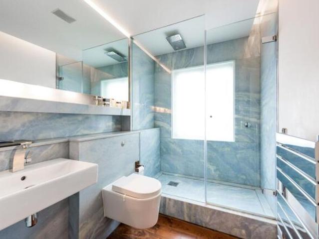 2 bedroom flat for rent in Sloane Street, Chelsea, London, SW1X