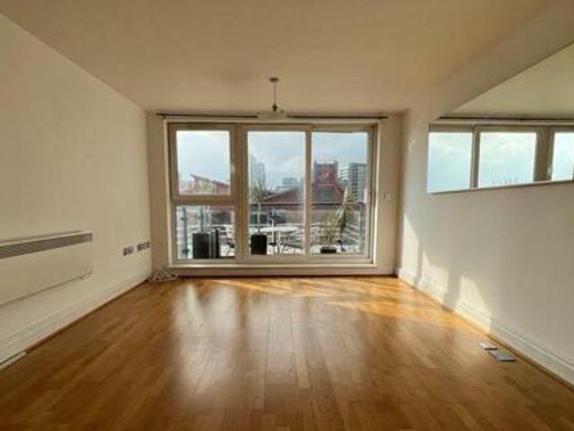 2 Bedroom Flat For Rent In Smugglers Way