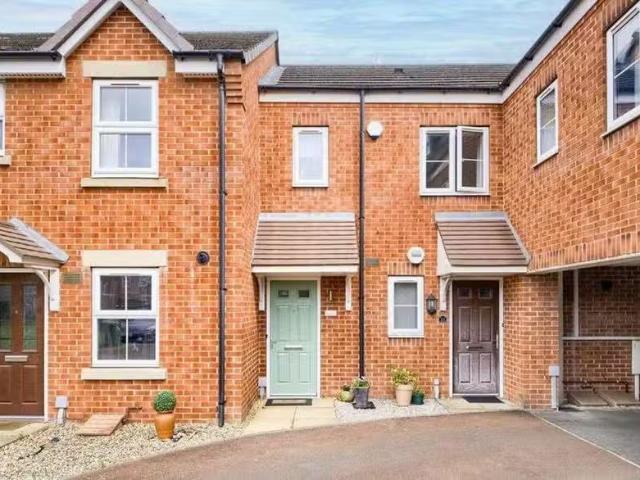 2 bedroom flat for rent in Snitterfield Drive, Solihull, B90