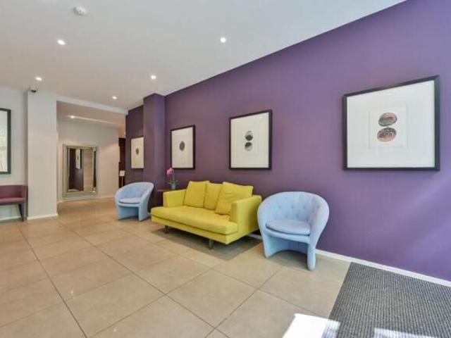 2 bedroom flat for rent in Spectrum Way, Wandsworth Town, London, SW18
